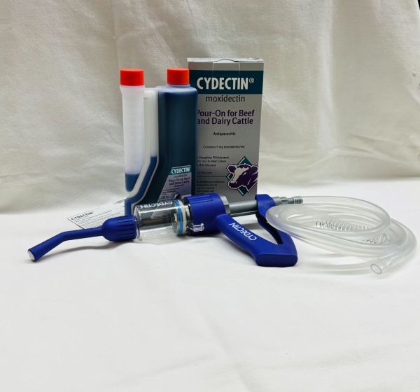 Cydectin Pour-On Wormer, 500 ml. Bottle